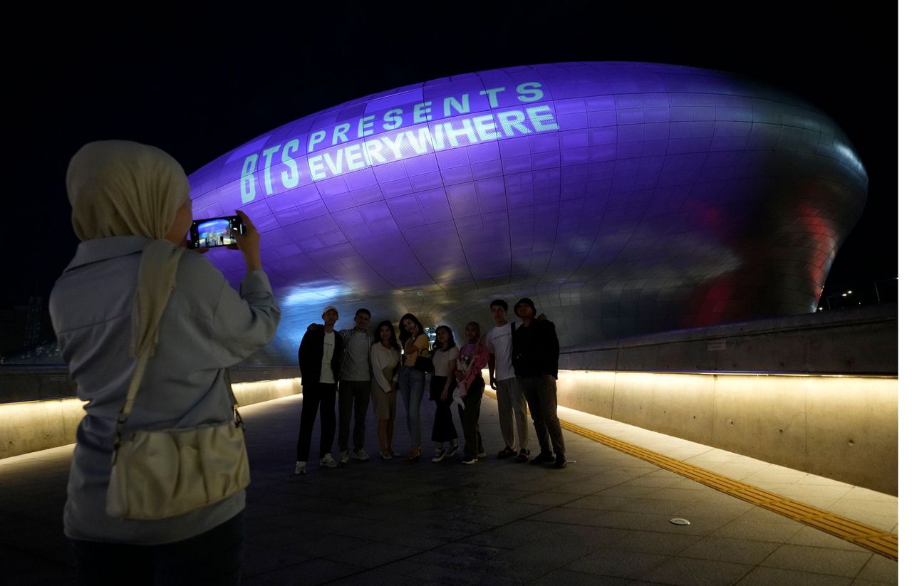 BTS is 10 years old: Seoul landmarks to be lit up in purple to ...