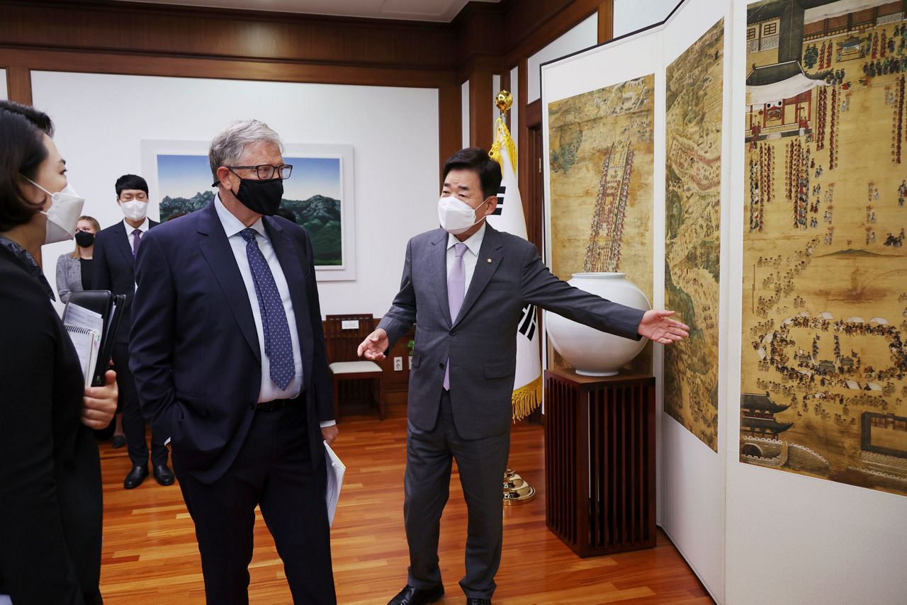 Gates eyes partnership with South Korea over global health