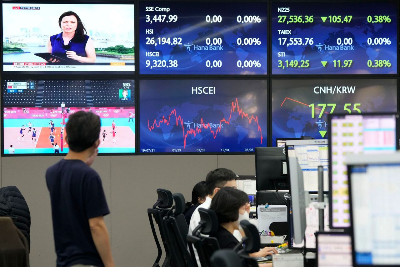 Asian stocks rise following uptick on Wall Street