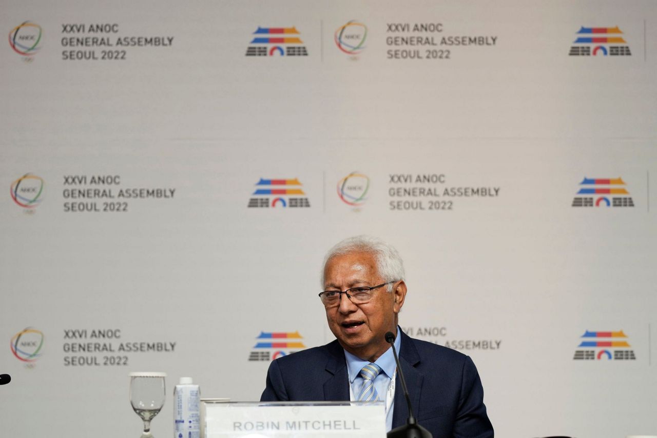 Iran's Olympic chief claims no punishment coming for climber