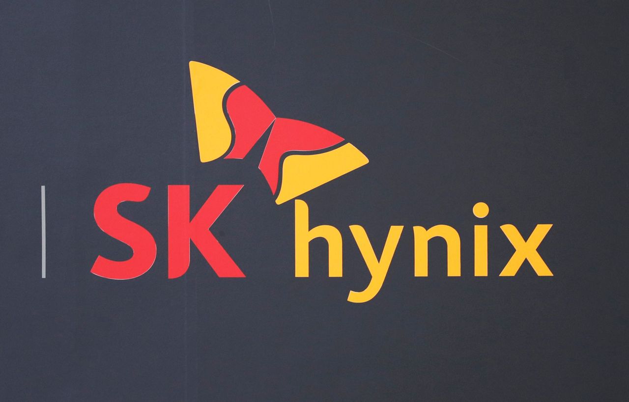 South Korean chipmaker SK Hynix worries about China future