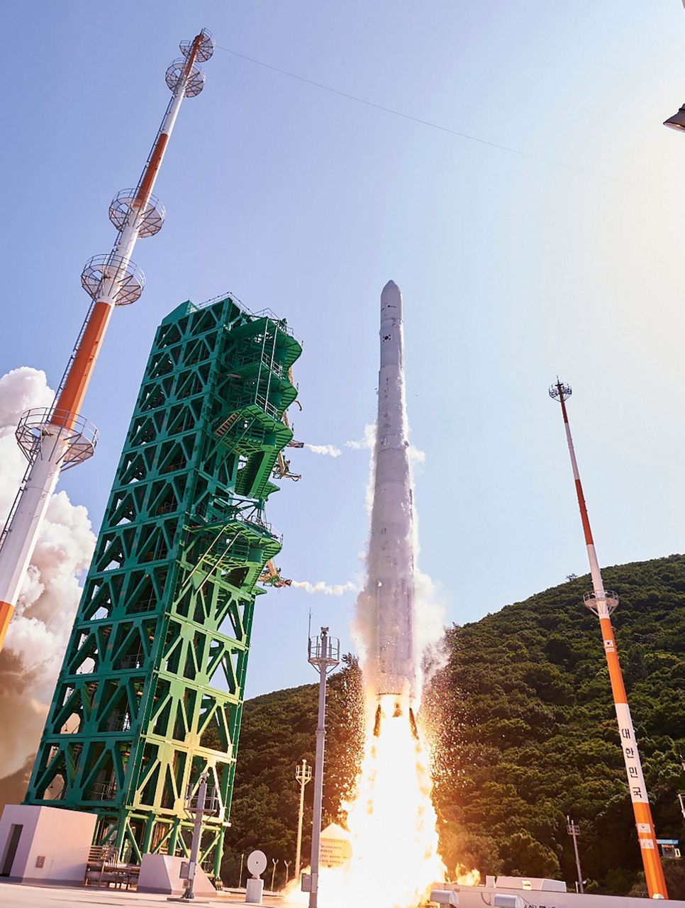 S. Korea launches homegrown space rocket in 2nd such attempt