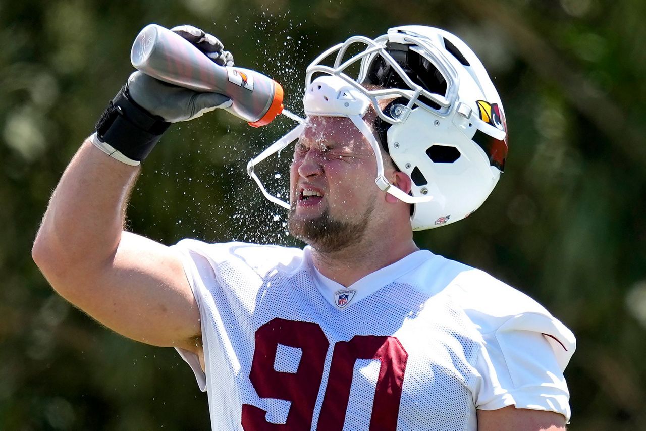 Phoenix using ice immersion to treat heat stroke victims as Southwest ...