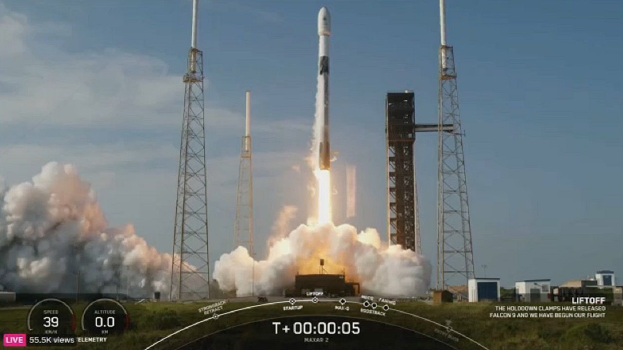 SpaceX launches pair of Maxar’s WorldView Legion satellites