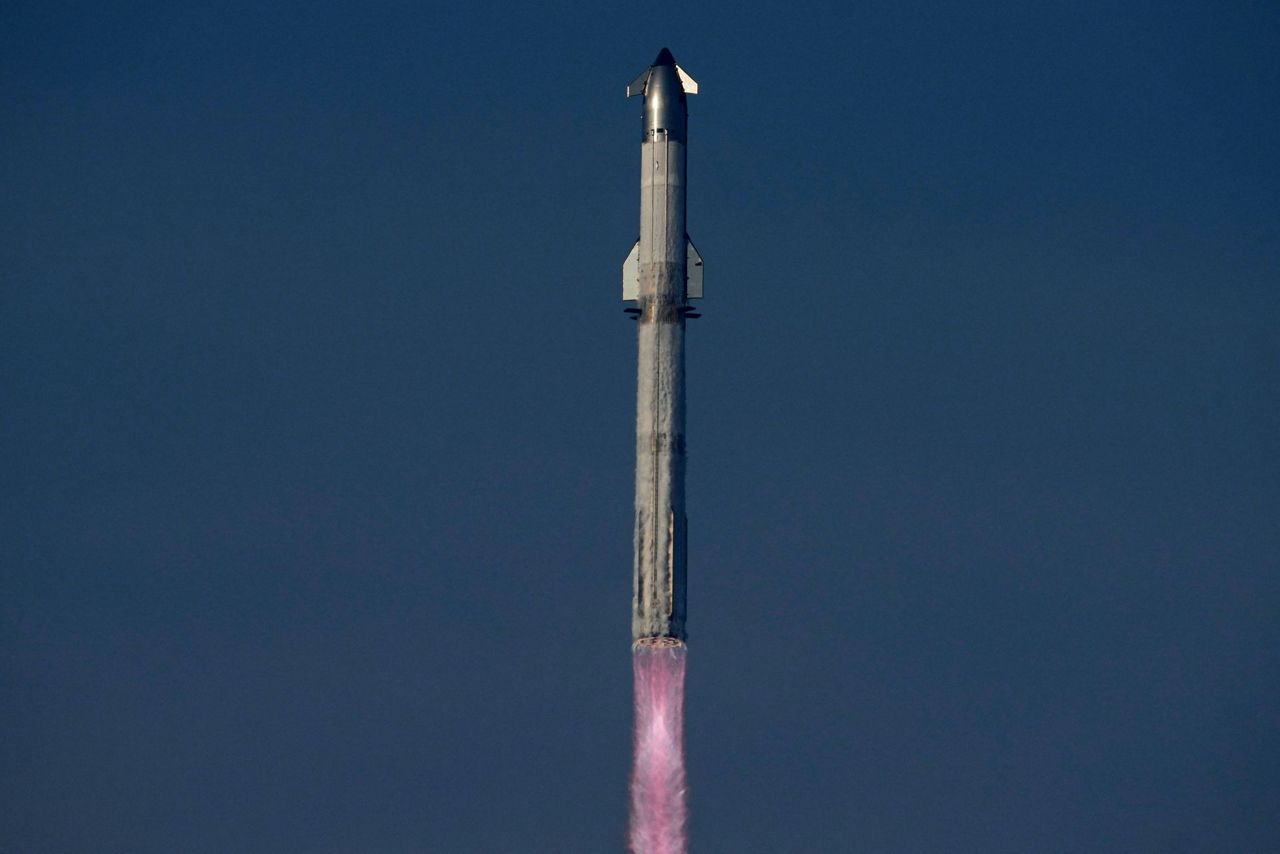 SpaceX launches another Starship mega rocket in latest demo after back ...