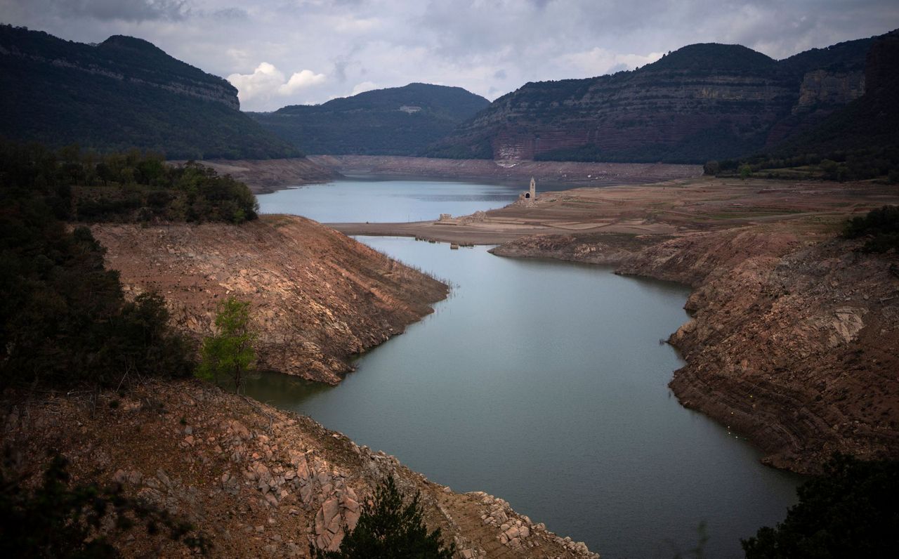 Spain's Sánchez warns drought now a major national concern