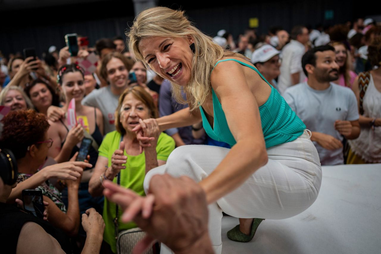 Spain's election Sunday pits 2 leftist vs. 2 rightist parties. Here's a ...