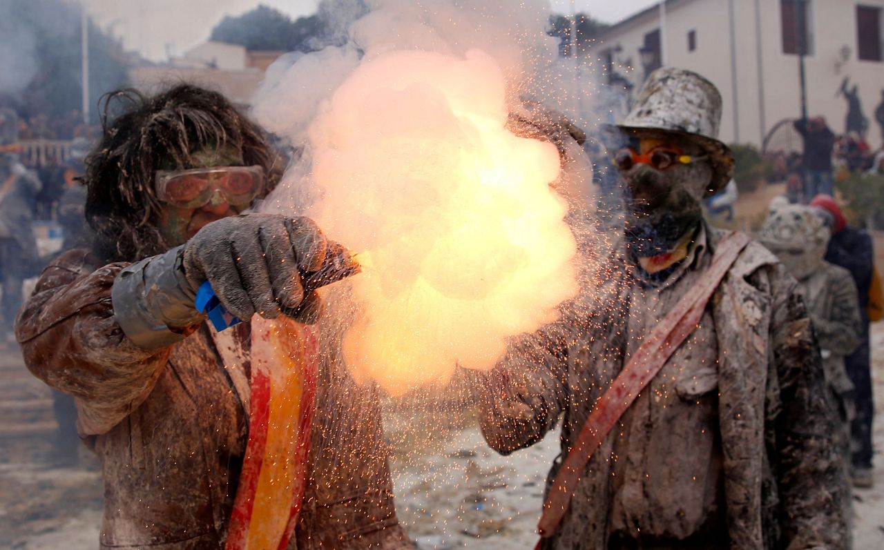 Food fight: Festival in Spain holds a flour-and-egg battle
