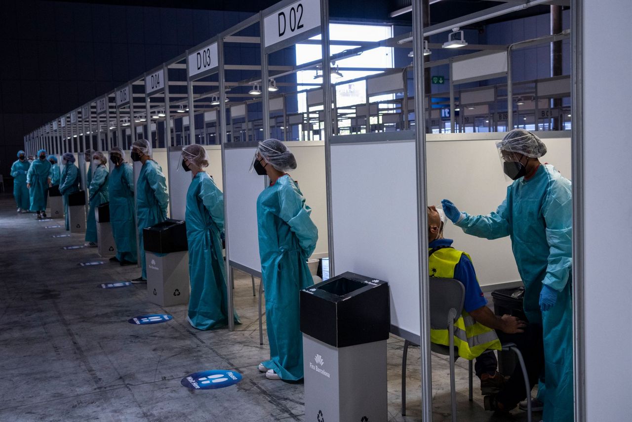 Mobile World Congress tech fair, pandemic version, kicks off