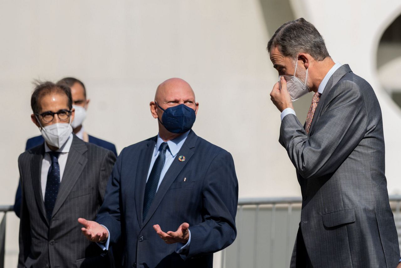 Mobile World Congress tech fair, pandemic version, kicks off