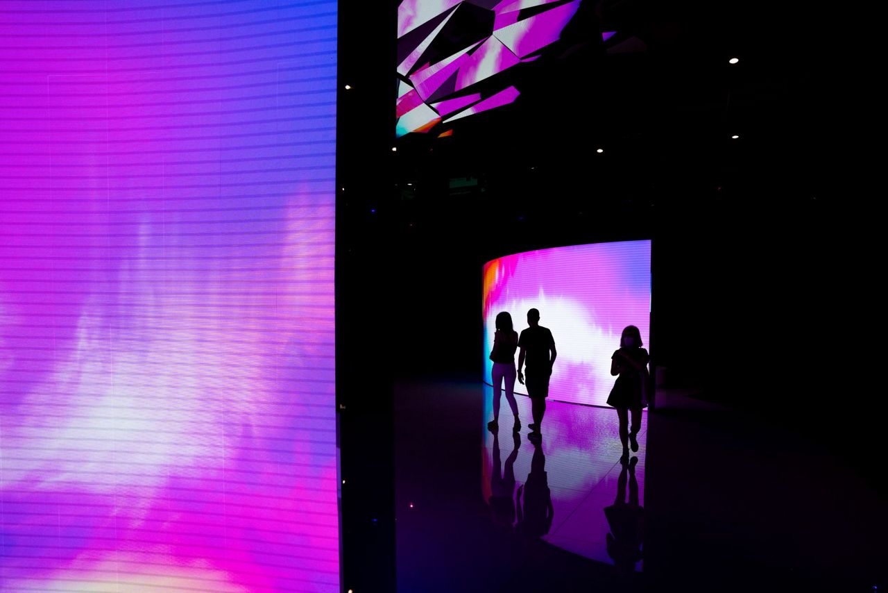 Mobile World Congress tech fair, pandemic version, kicks off