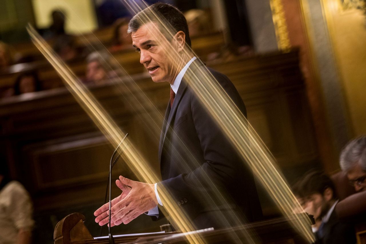 Spanish parliament debates forming new government