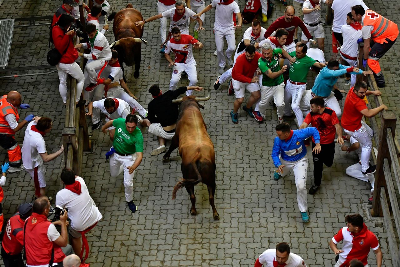 Spain: Three runners gored in tense 5th Pamplona bull run