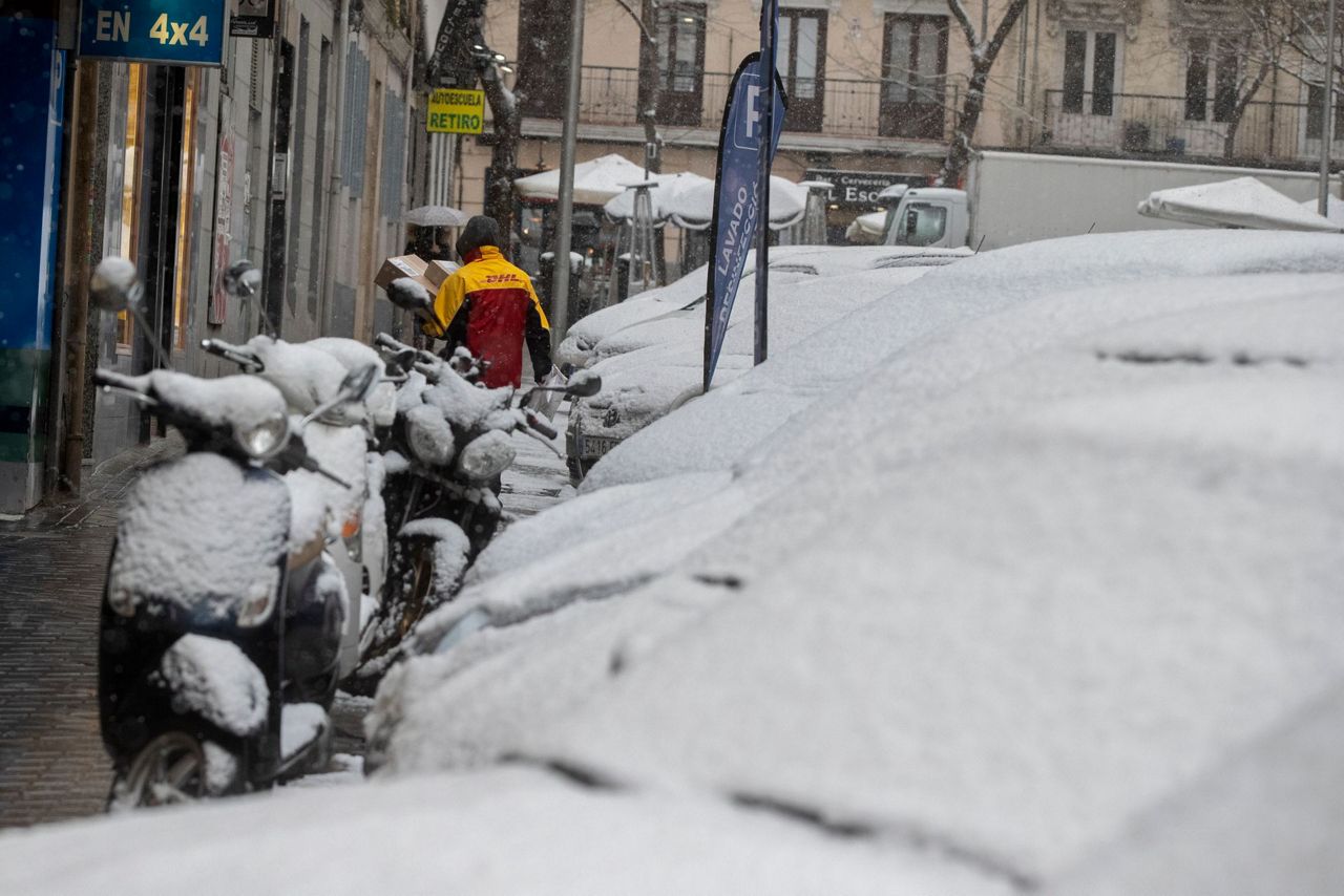 Storm ‘Filomena’ blankets most of Spain with snow