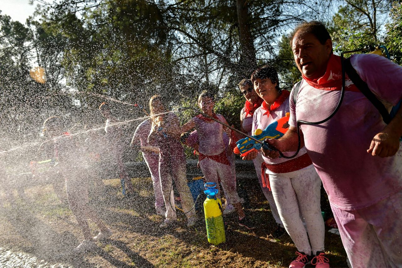 AP PHOTOS: Spanish town hosts annual wine battle