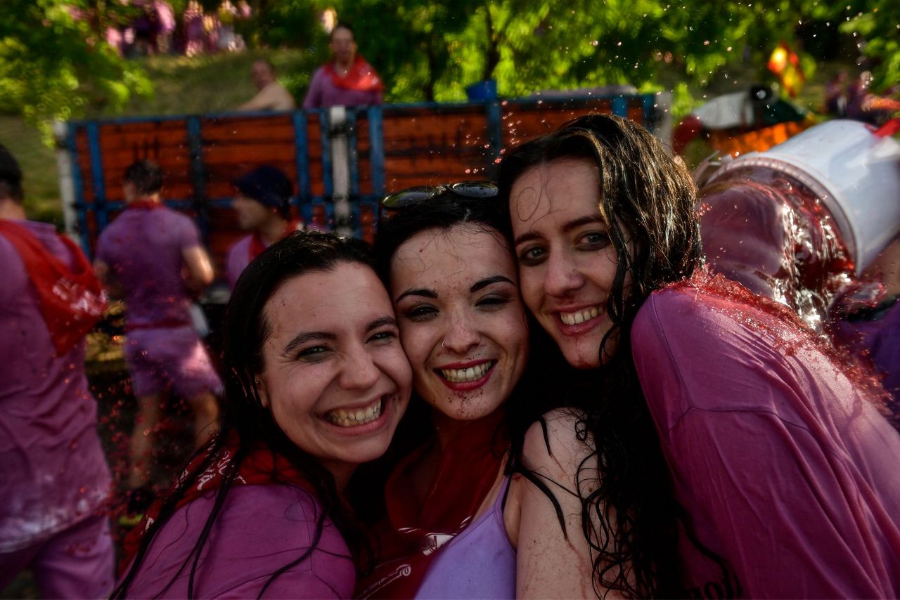 AP PHOTOS: Spanish town hosts annual wine battle