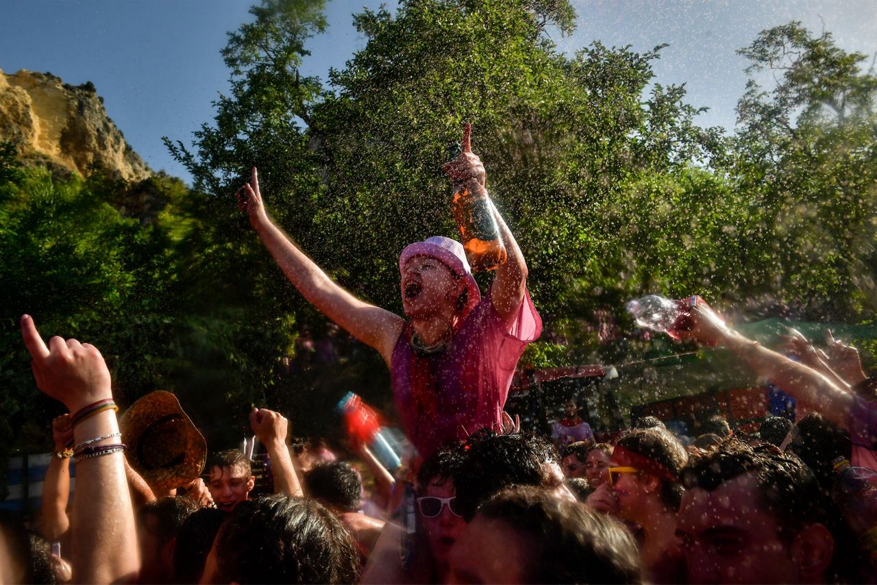 AP PHOTOS: Spanish town hosts annual wine battle