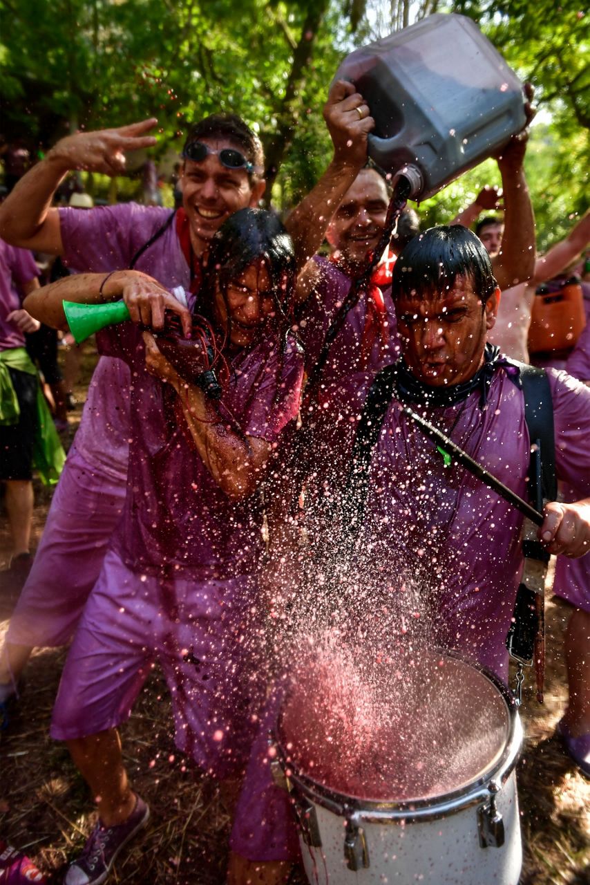 AP PHOTOS: Spanish town hosts annual wine battle