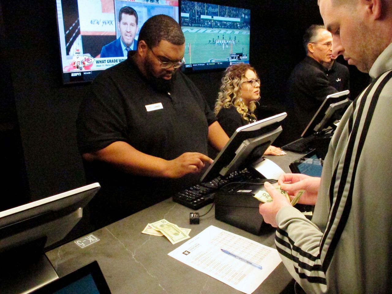 NBA in deal to provide official data to sport bet operators