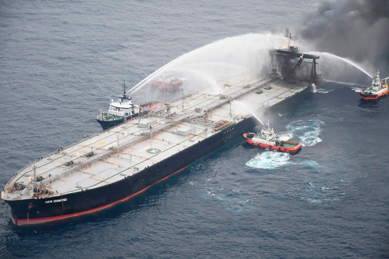 Ships, aircraft fight new fire on oil tanker off Sri Lanka