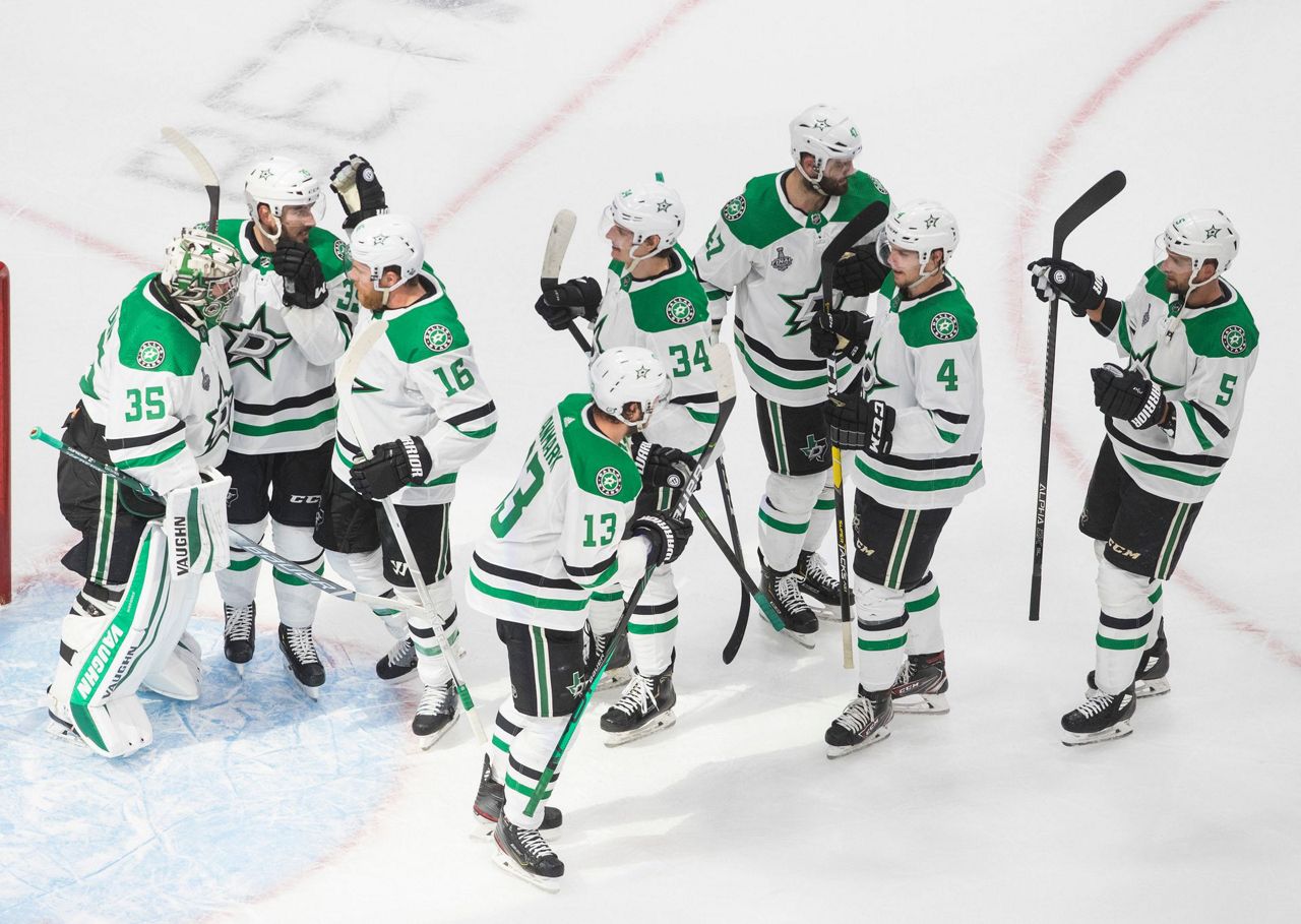 Stanley Cup on display for Stars-Lightning Game 1 of final