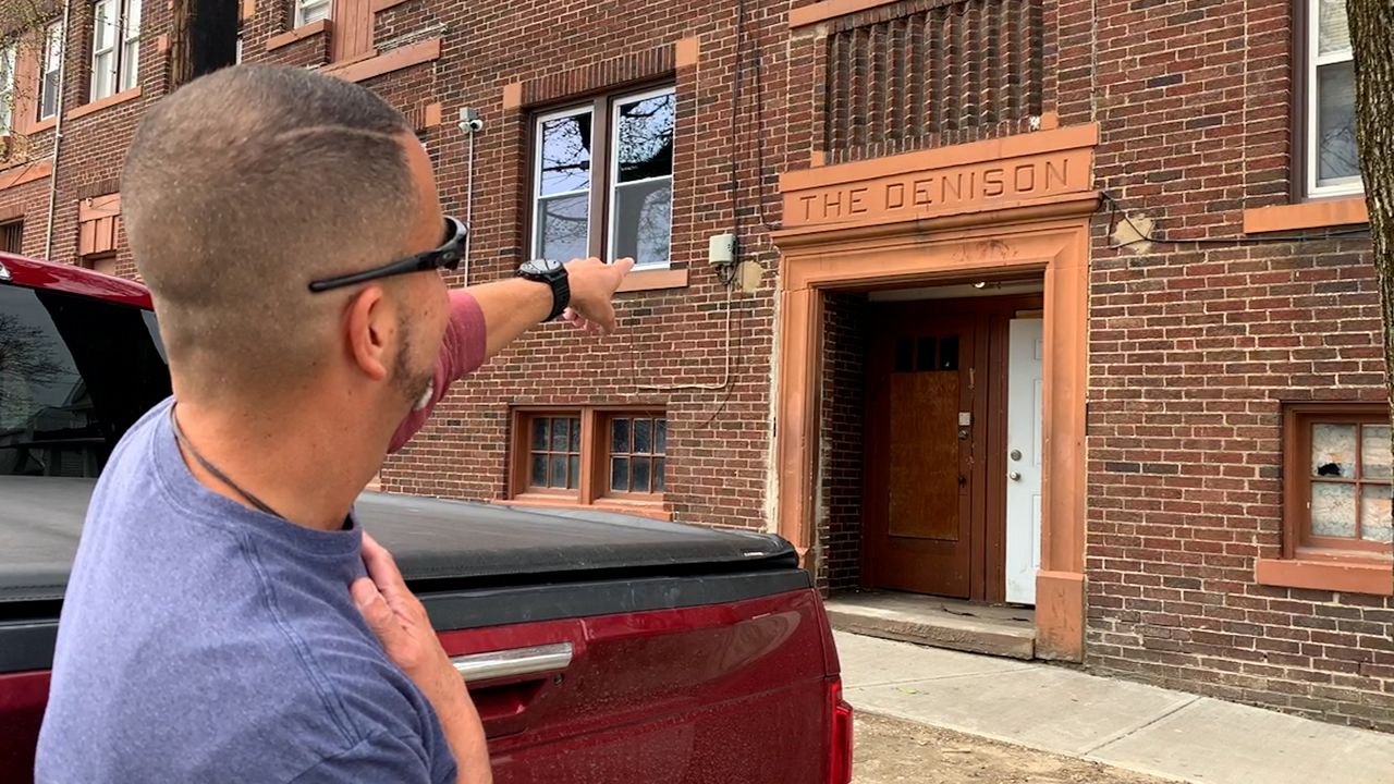 Artist keeps history alive with mural at UW-Stevens Point