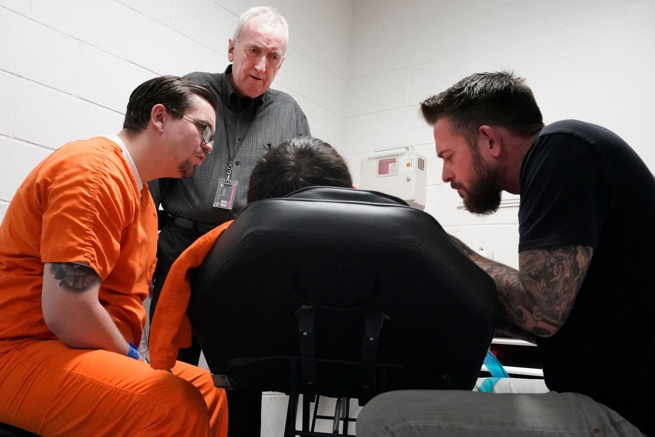 Inmates leaving gangs, stripping tats for jobs, better lives