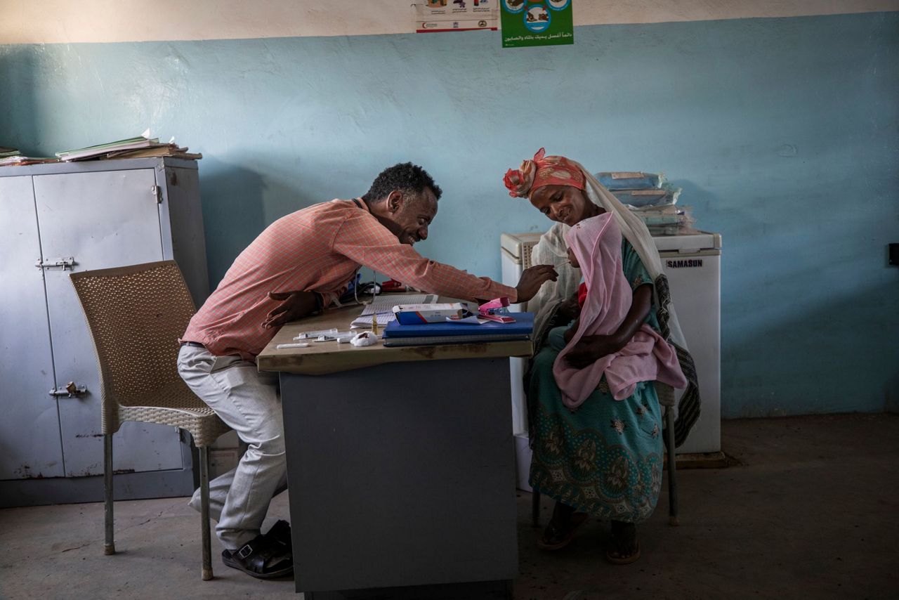 Refugee doctor chronicles Tigray's pain as he treats it