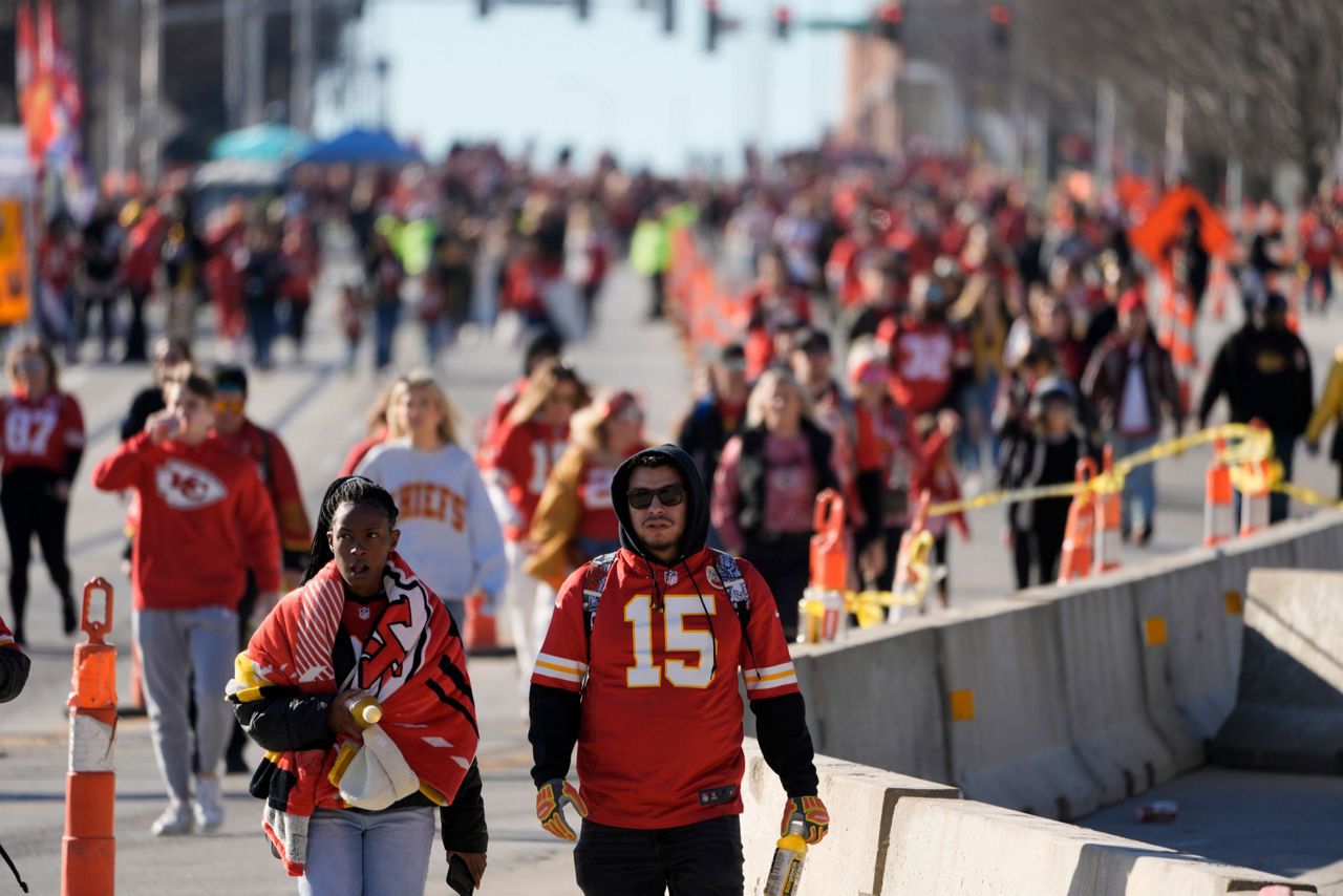 Kansas City turns red as Chiefs celebrate 3rd Super Bowl title in 5 ...