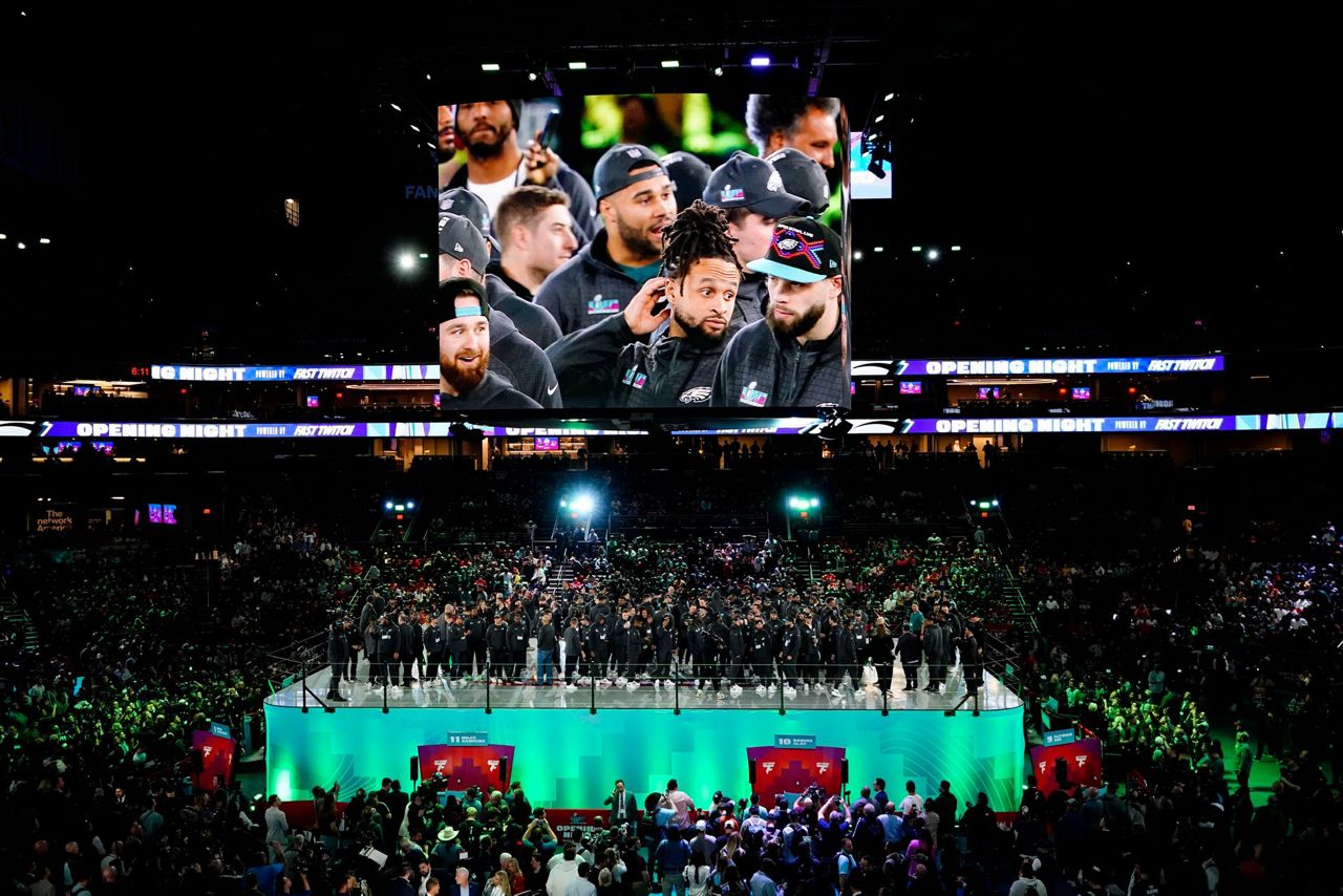 Super Bowl opening night returns with circus atmosphere
