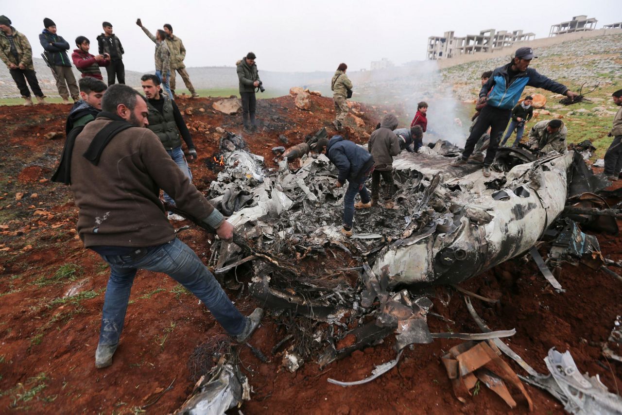 Military, activists: Syrian helicopter shot down in Aleppo