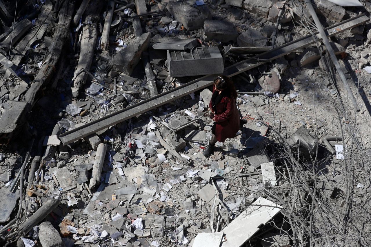 Syrian state media: Israeli airstrikes kill 5 in Damascus