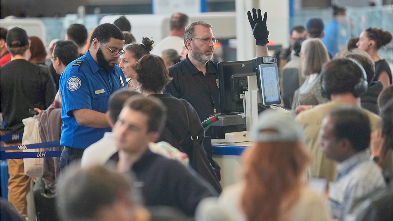 Trump signs order to pay TSA; House passes DHS funding bill