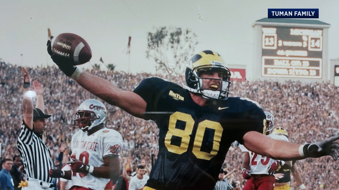 OSU Volleyballer player daughter of Michigan player