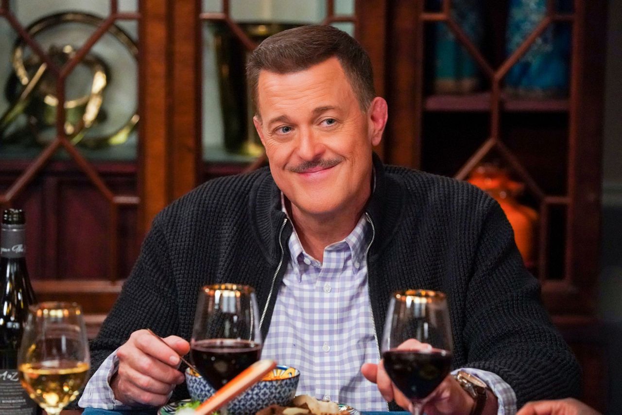 Slimmed-down Billy Gardell savors TV success, family life
