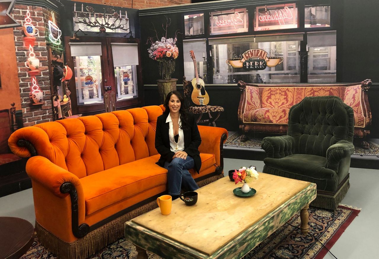 'Friends' pop-up lets sitcom's fans explore show's key props