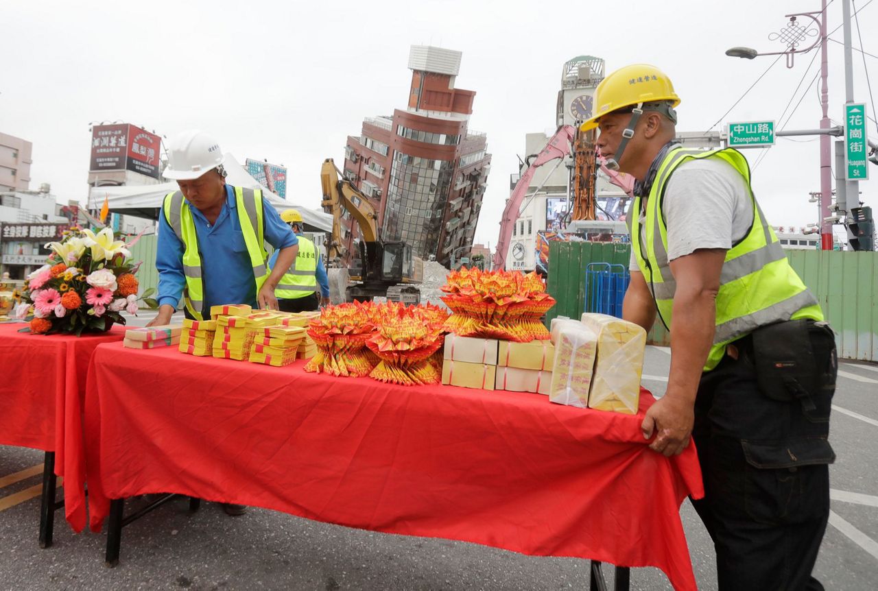 More than 600 people still stranded in Taiwan, 3 days after earthquake ...