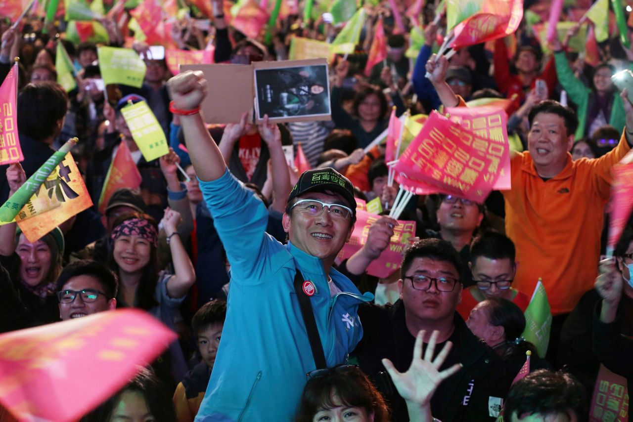 Taiwan leader meets top US official after her election win