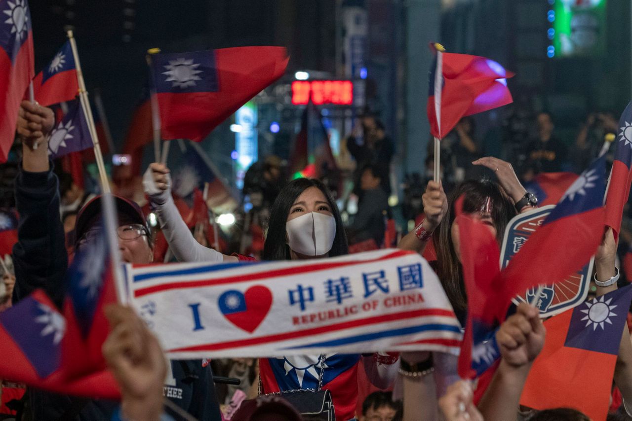 Poll: Taiwanese distance themselves from Chinese identity