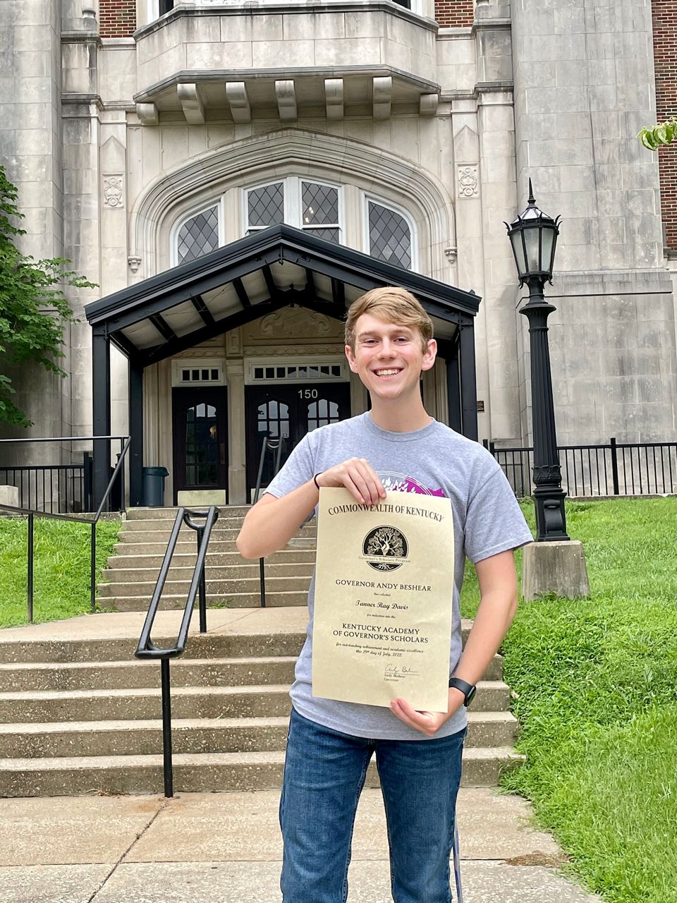 High School Scholar Tanner Davis
