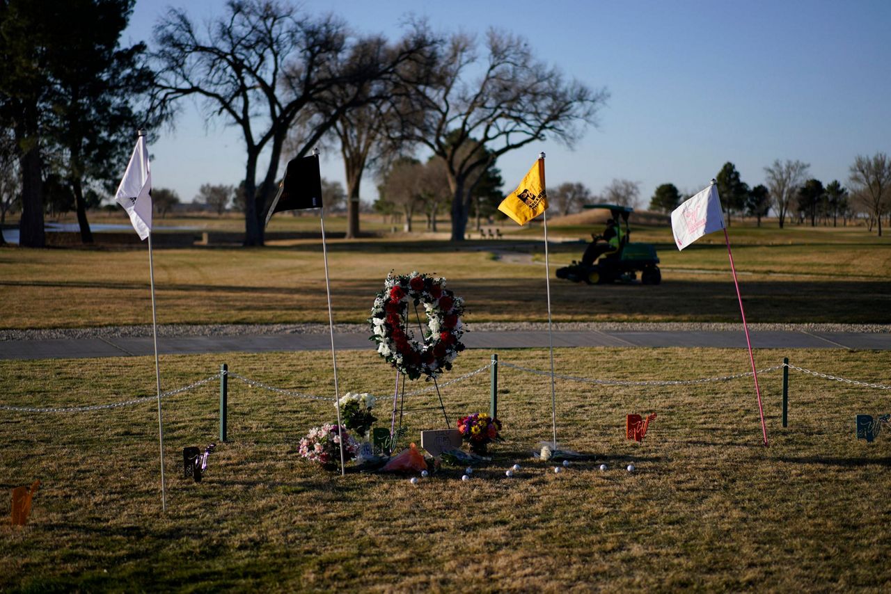 9 dead in crash involving U. of the Southwest golf teams