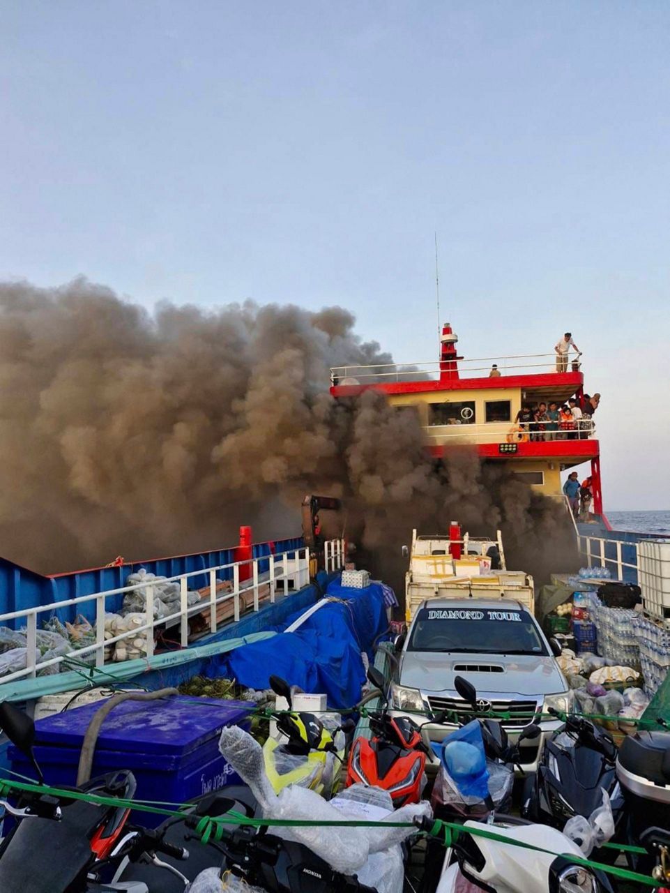 People jump into the sea to escape raging ferry fire in Gulf of ...