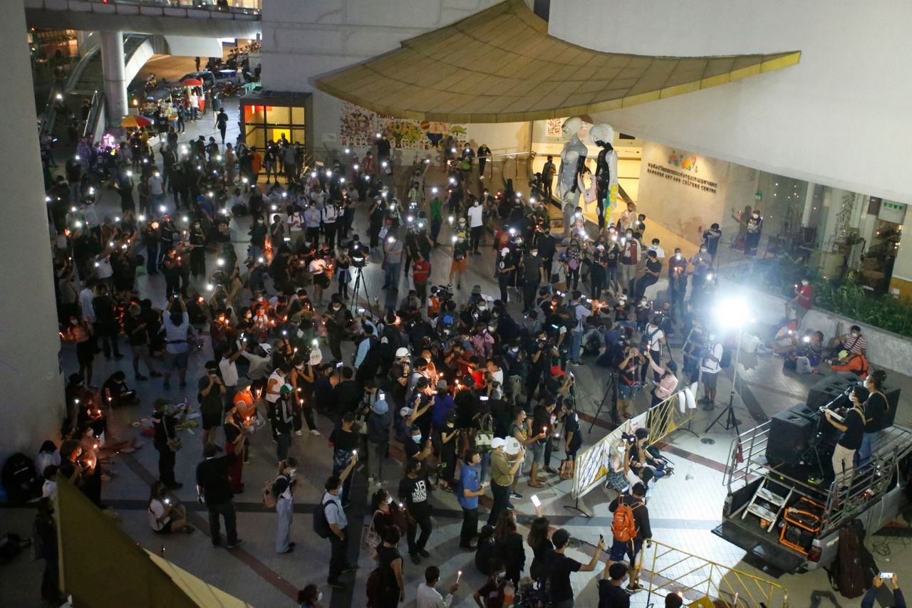 Thai protest leader renews calls for reform of monarchy