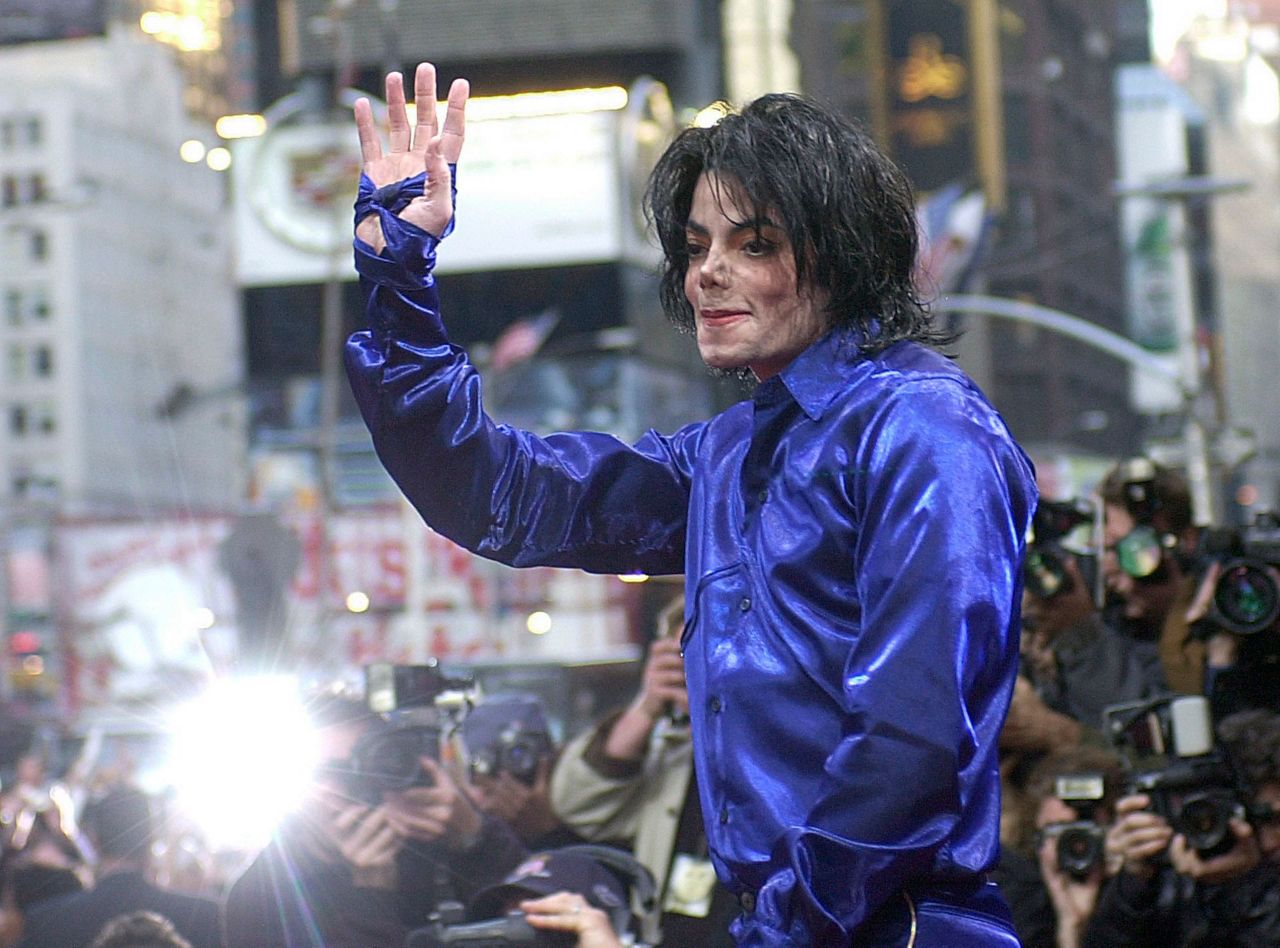 'Simpsons' producers pull iconic Michael Jackson episode