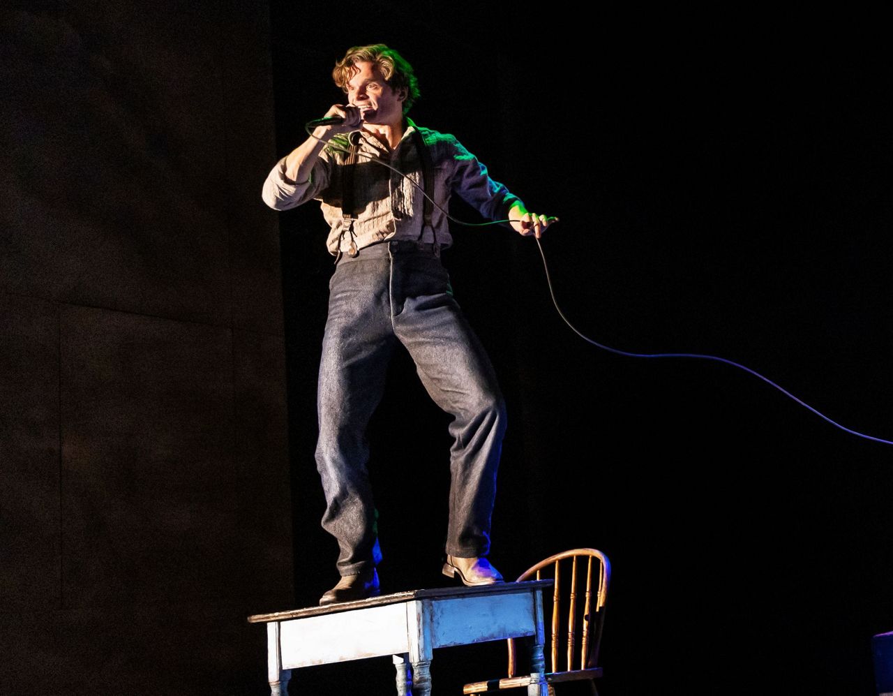 Broadway's Andrew Durand, who plays a corpse in 'Dead Outlaw,' reveals ...