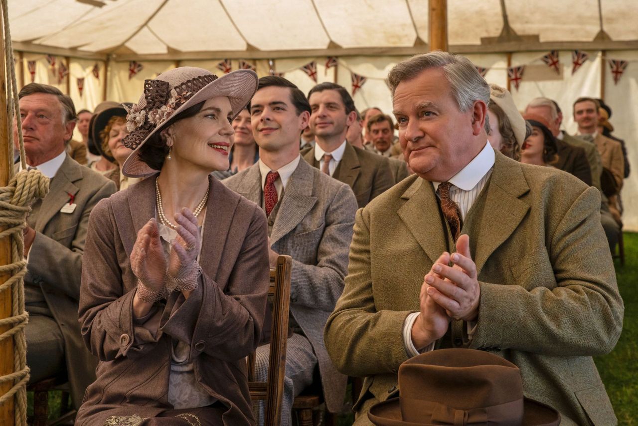 'Downton Abbey' star Elizabeth McGovern brings Ava Gardner's tumultuous ...