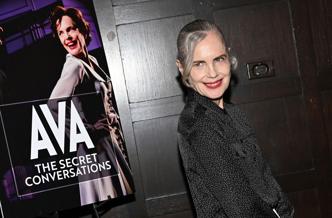 'Downton Abbey' star Elizabeth McGovern brings Ava Gardner's tumultuous ...