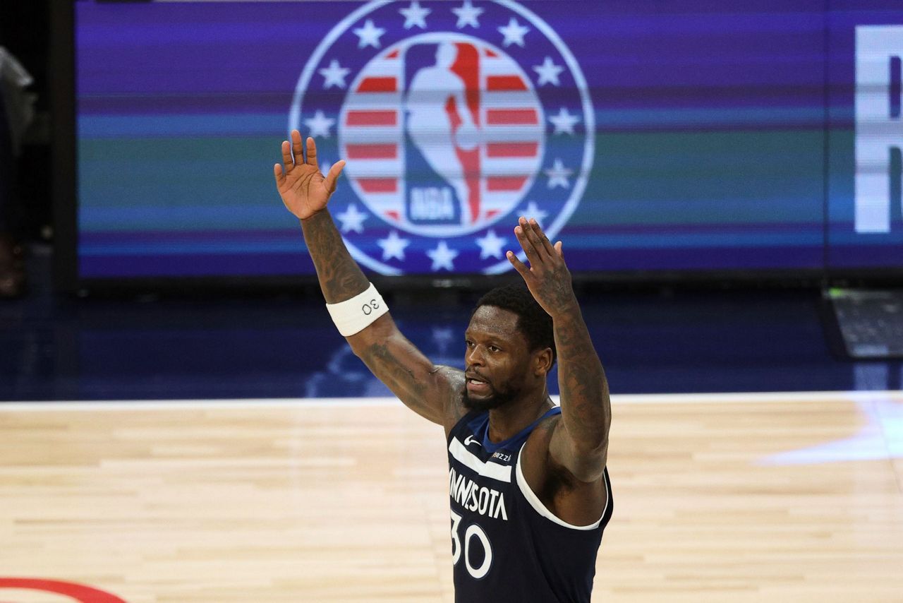 Randle's revival for the T-wolves in their Game 3 win started with a ...