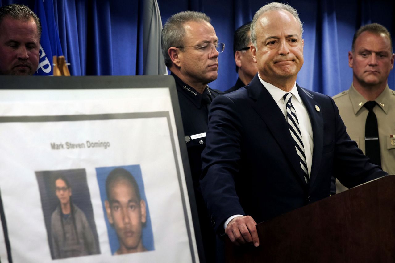 APNewsBreak: Bomb plot suspect was kicked out of the Army