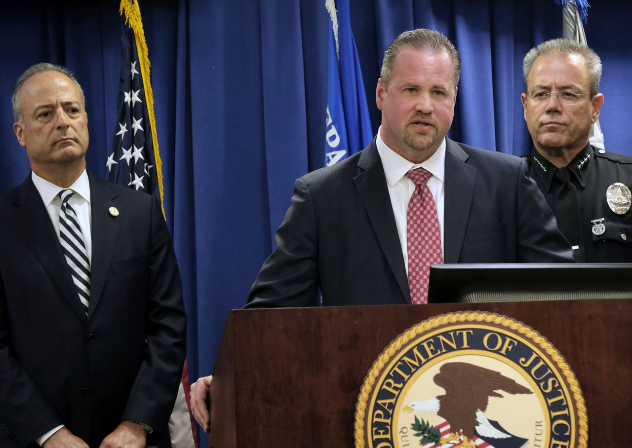 APNewsBreak: Bomb plot suspect was kicked out of the Army